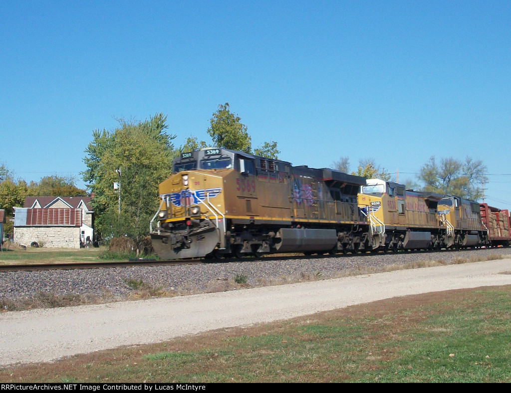 UP 5369 westbound UP manifest train